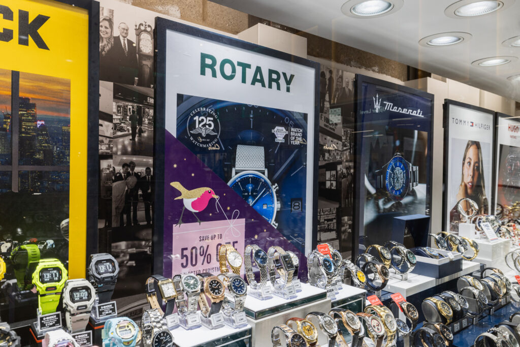 F.Hinds Jewellery Store - Shrewsbury Shopping Centres